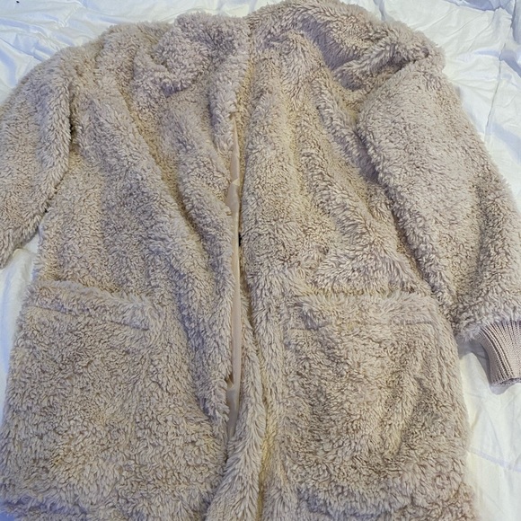 Jackets & Coats | Fluffy Beige Coat | Poshmark